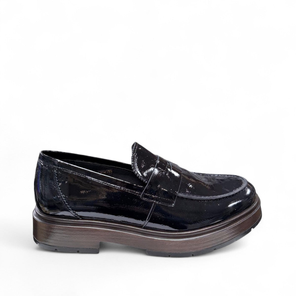 DAVID TYLER E-145 BLACK PATENT – Sina Footwear